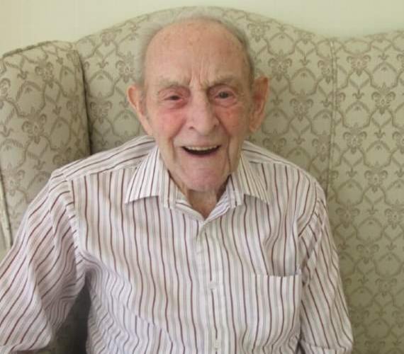 Petersfield resident Bob gives toast to his 105 years | petersfieldpost ...
