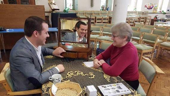 Valuation day at Liss church helps drug charity | petersfieldpost.co.uk