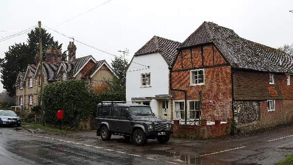 Liss Parish Council objects over plans for Saddlers | petersfieldpost.co.uk