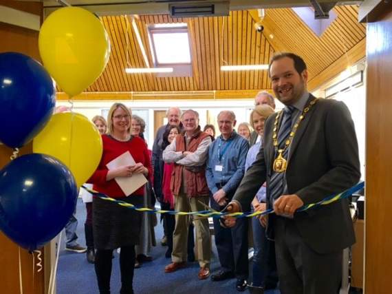 Citizens Advice re-opens in Petersfield library | petersfieldpost.co.uk