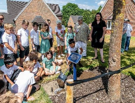 Time capsule marks completion of Bramshott Place | petersfieldpost.co.uk