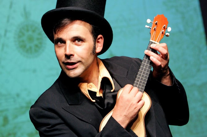 Comedian Rob Newman coming to Phoenix Theatre in Bordon ...