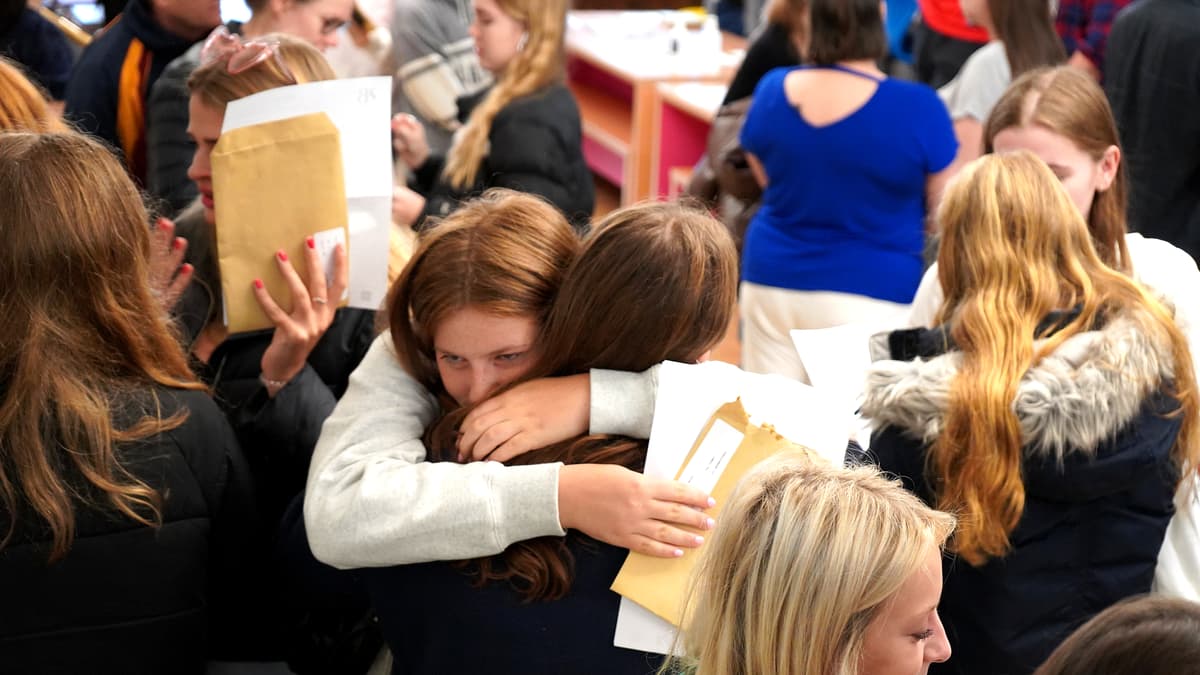 Bohunt School celebrates student achievements | petersfieldpost.co.uk