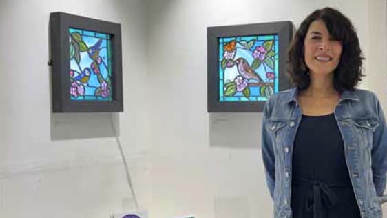 Farnham art exhibition preview draws in hundreds | petersfieldpost.co.uk