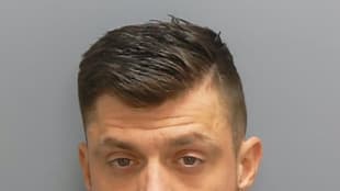 Alton prison officer jailed for taking steroids and phones into jail ...