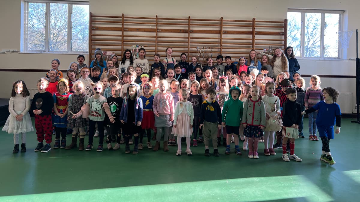 Pupils at St Ives School in Haslemere express personality in clothes ...