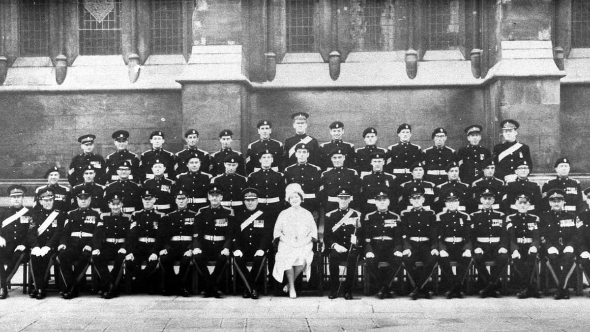 Peeps into the Past: Can you help us unravel the mysteries of the Queen ...