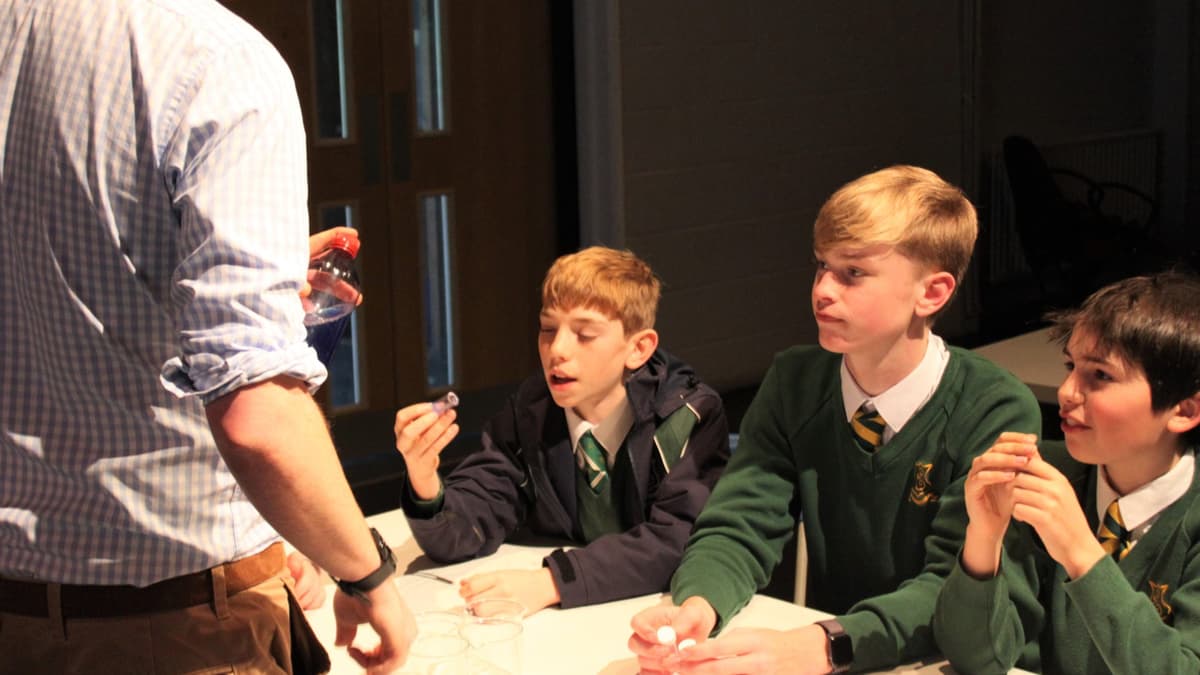 Edgeborough School pupils enjoy unique lecture | petersfieldpost.co.uk