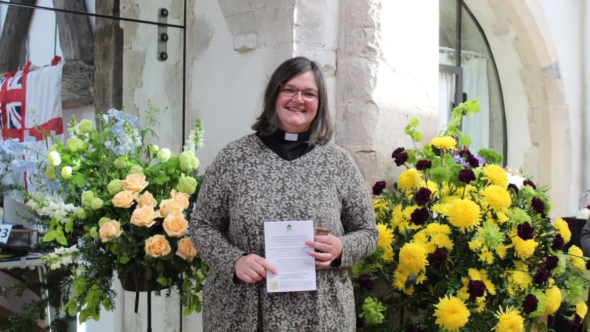 St Mary's bells ring out to welcome new priest-in-charge ...