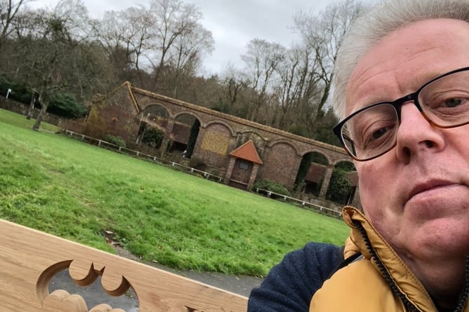 Touching story behind town's mysterious Batman bench by the River Wey ...