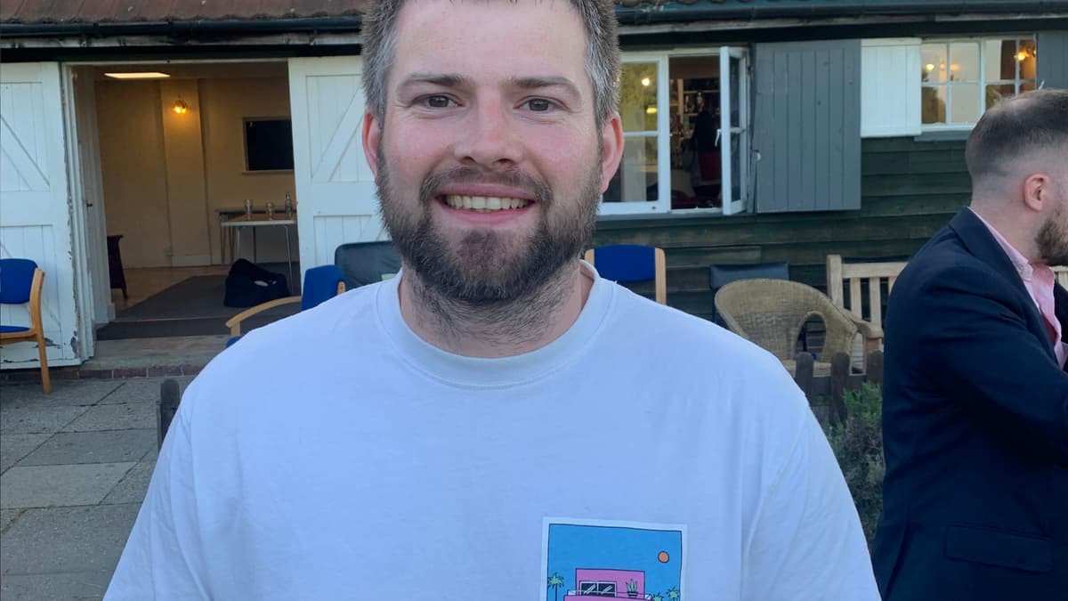 Farnham can’t capitalise on dream start as they slip to defeat ...