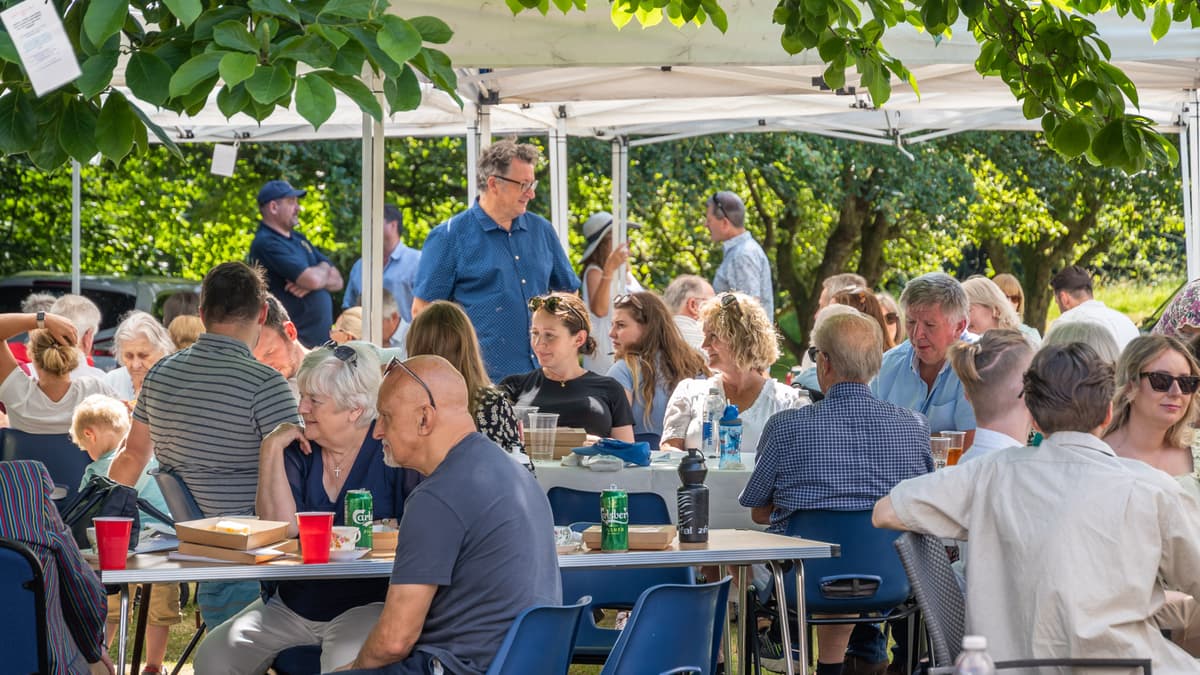 Shannon Court Care Home hosts summer tea party | petersfieldpost.co.uk