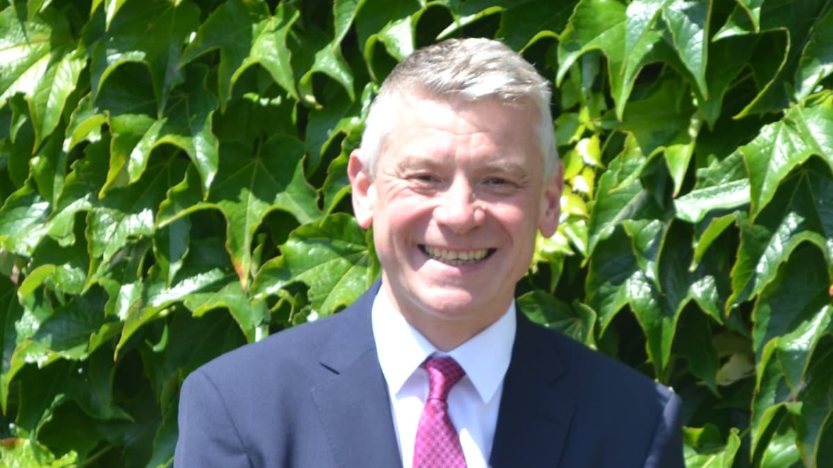 Rob Jeckells to be new headteacher at Amery Hill School in Alton ...