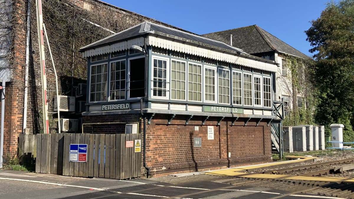 Petersfield signal box to become training facility | petersfieldpost.co.uk