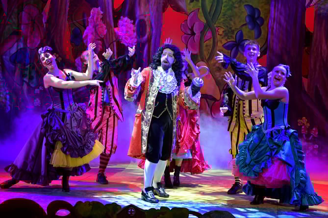 Review: The Further Adventures of Peter Pan The Return of Captain Hook ...