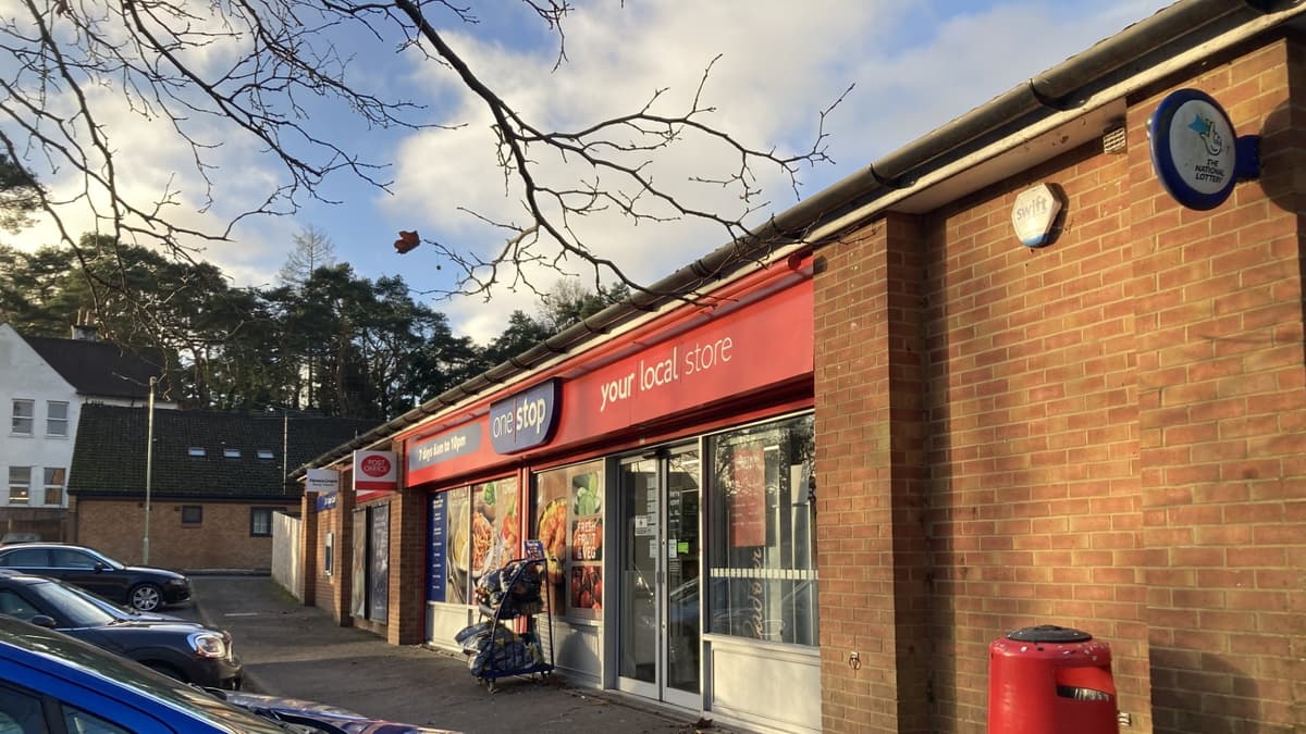 Brave disabled athlete bitten trying to stop robbers in Bordon shop ...