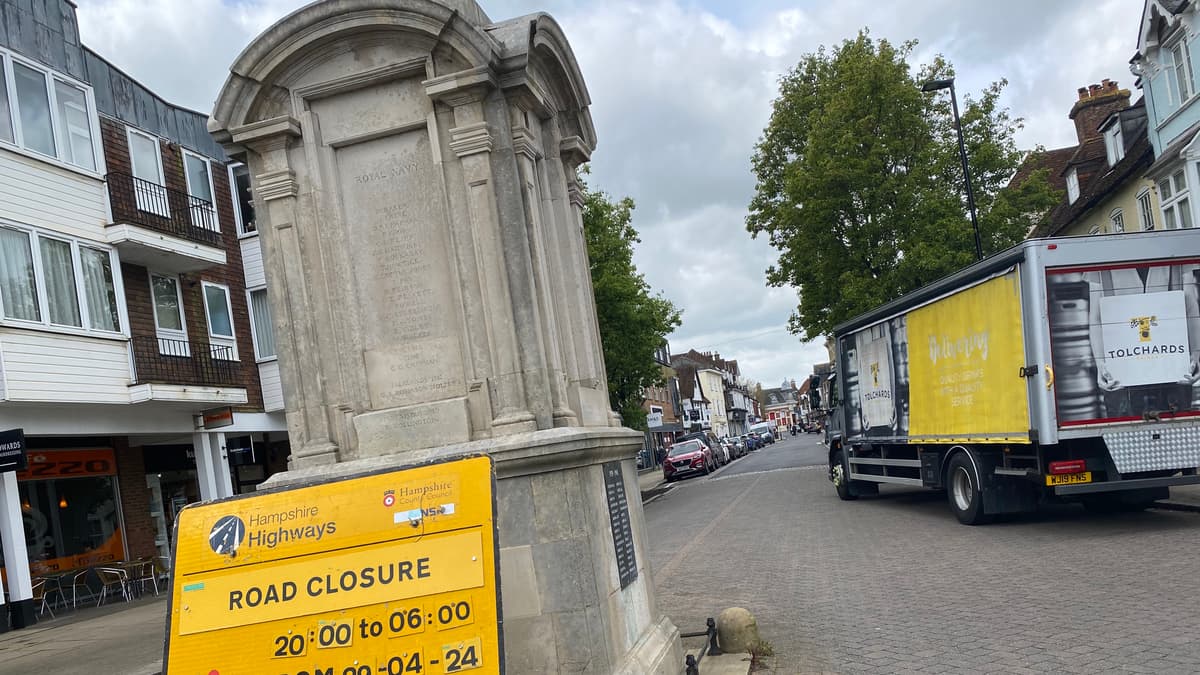 Rip it up and start again: Petersfield High Street was incorrectly ...