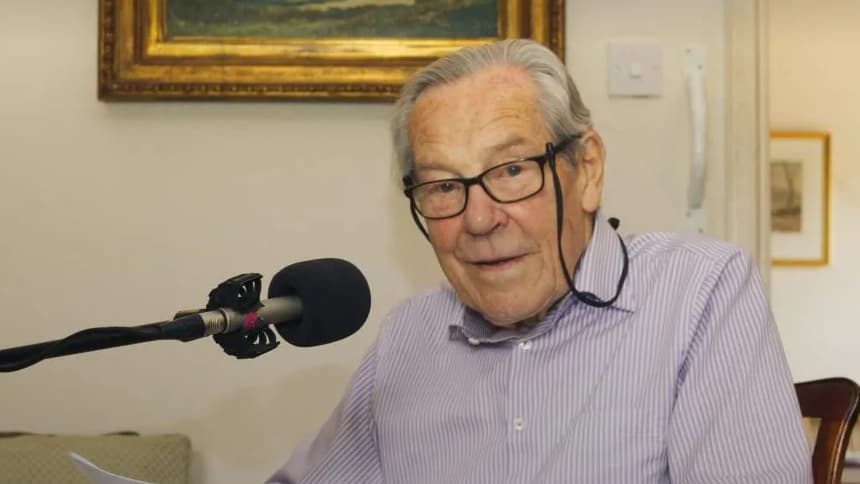 Legendary broadcaster and South Today presenter dies, aged 89 ...