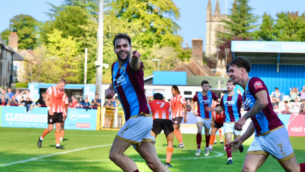 Johnson praises Town's character after late winner | petersfieldpost.co.uk