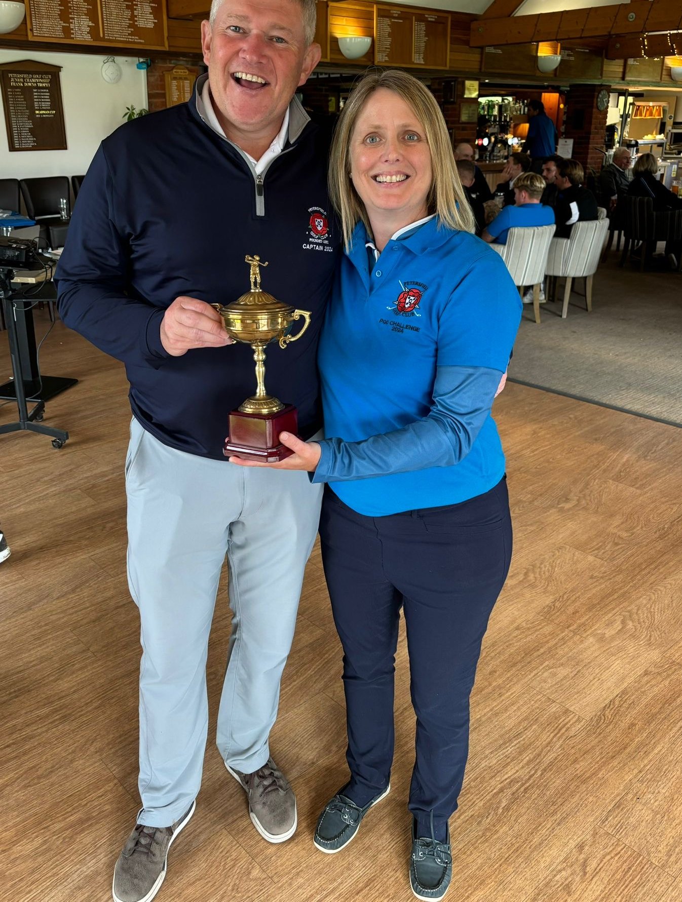 Petersfield golfers enjoy start of autumn season | petersfieldpost.co.uk