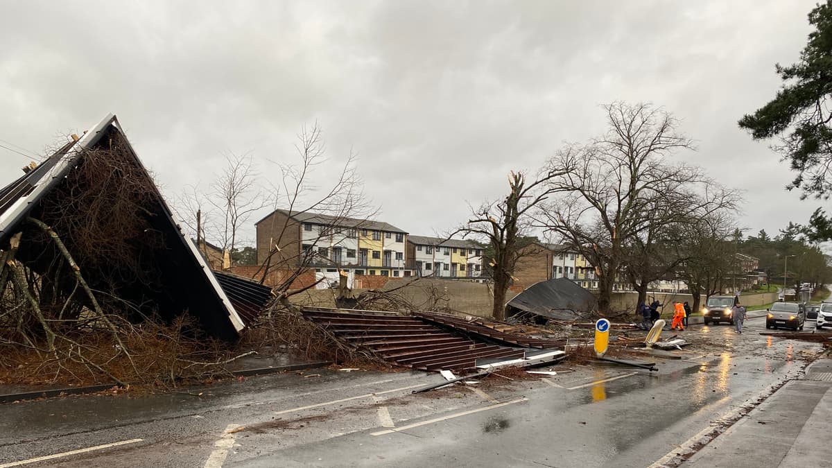 Live Storm Darragh updates from Herald & Post area | petersfieldpost.co.uk