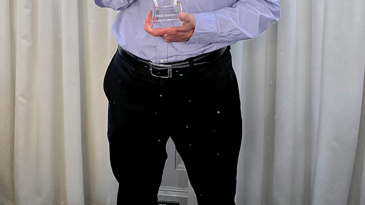 Philip Scrase honoured with Life Member Trophy by Alton Runners ...