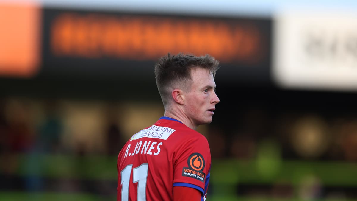 Shots pick up well-earned point at Forest Green Rovers ...