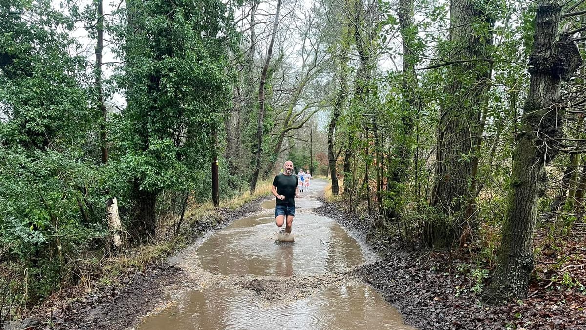 Farnham Runners hold annual handicap race | petersfieldpost.co.uk