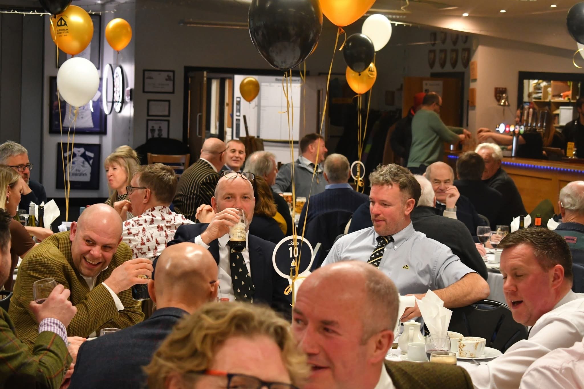 League leaders Farnham earn comprehensive win against Newbury ...