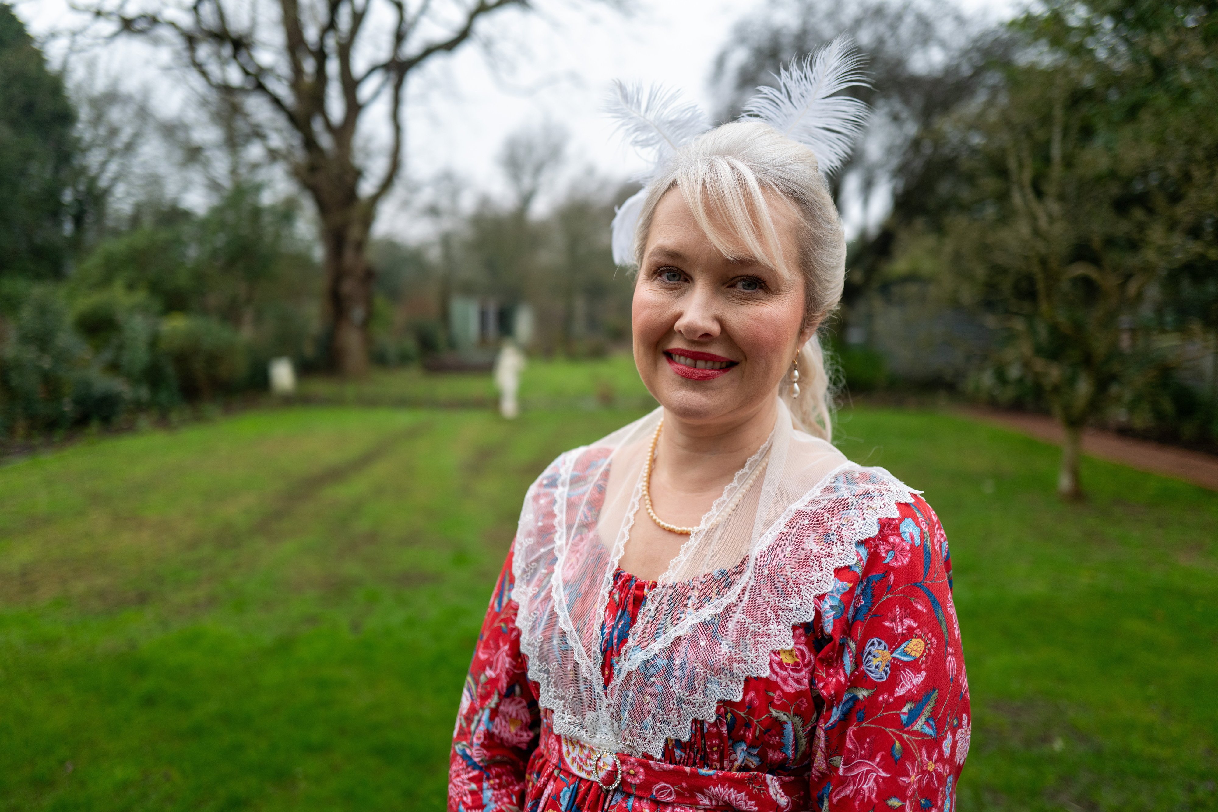 WATCH: Inside the life of a Jane Austen fan who embraces Regency era ...