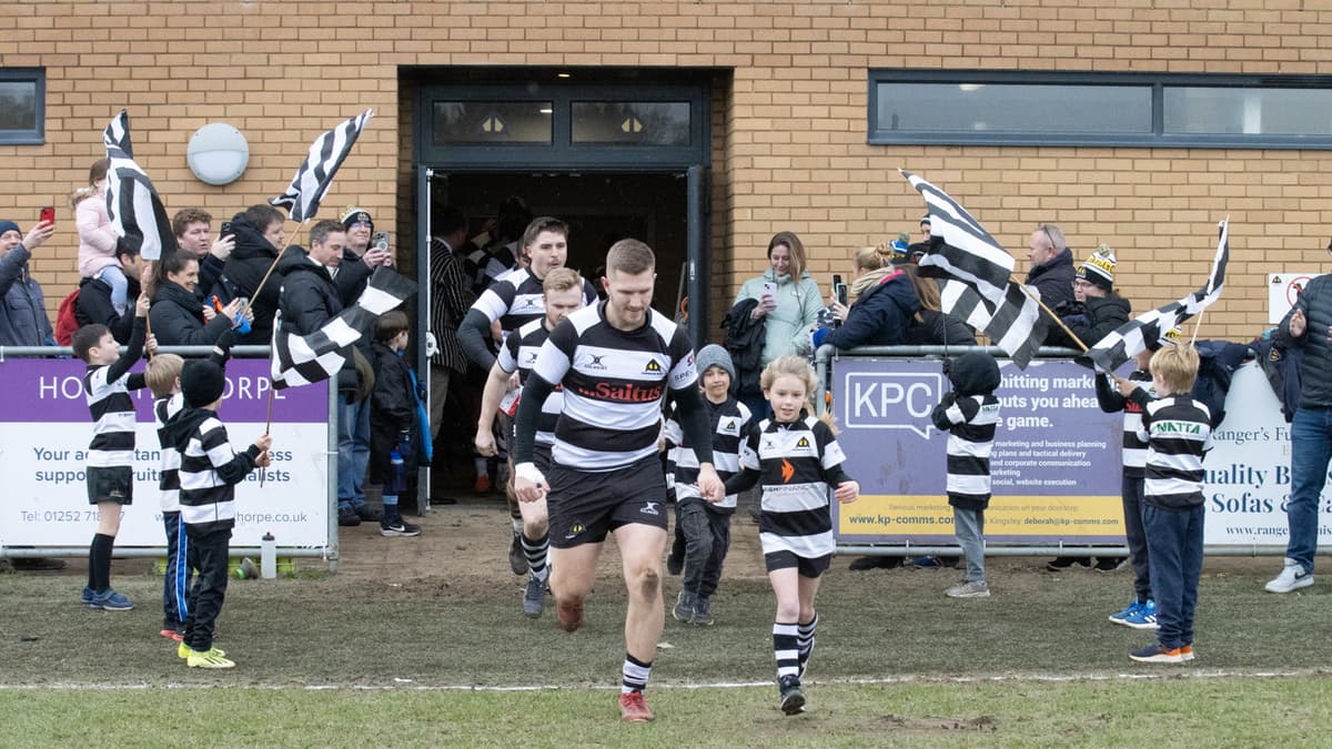 League leaders Farnham earn convincing win against Wimborne ...