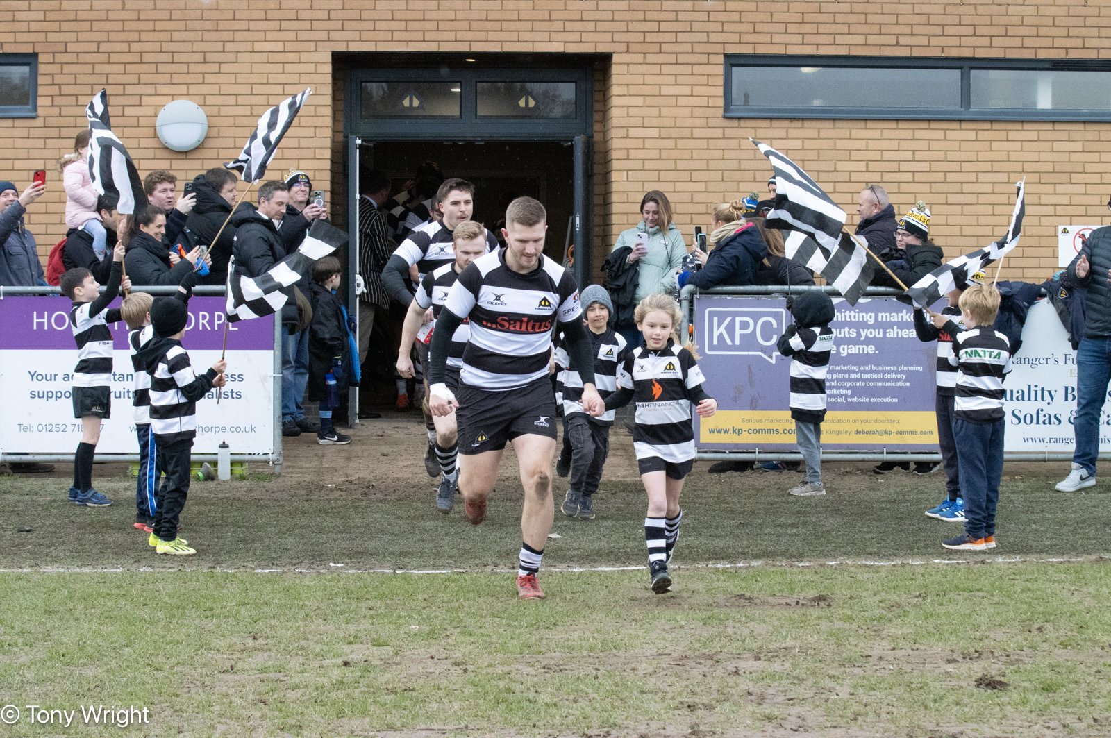 League leaders Farnham earn convincing win against Wimborne ...