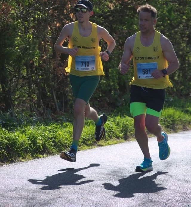 Alton Runners impress at ten-mile race | petersfieldpost.co.uk