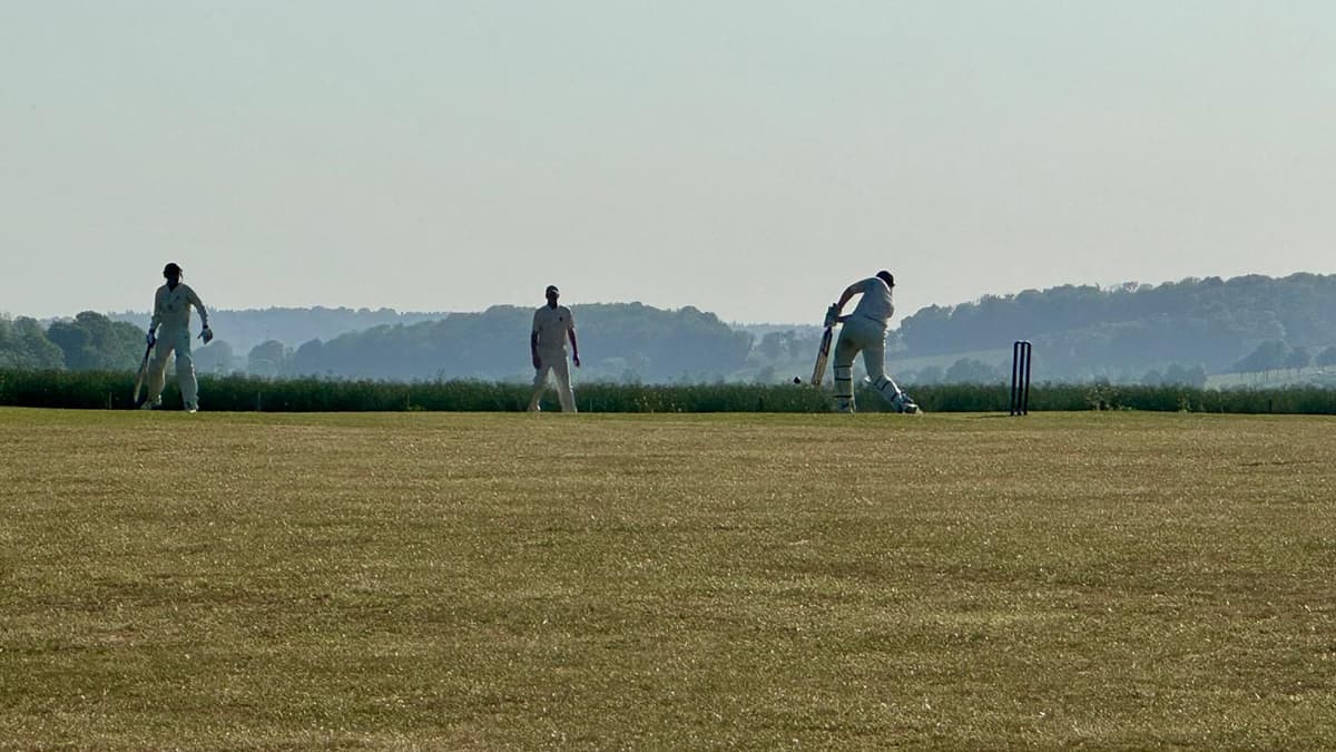 Petersfield fall to defeat at South Winchester | petersfieldpost.co.uk