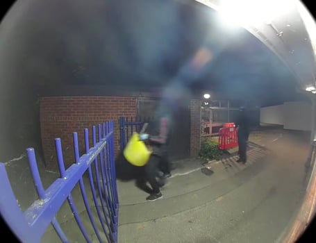 Bordon Infant School break-in: CCTV footage of suspected trio released ...