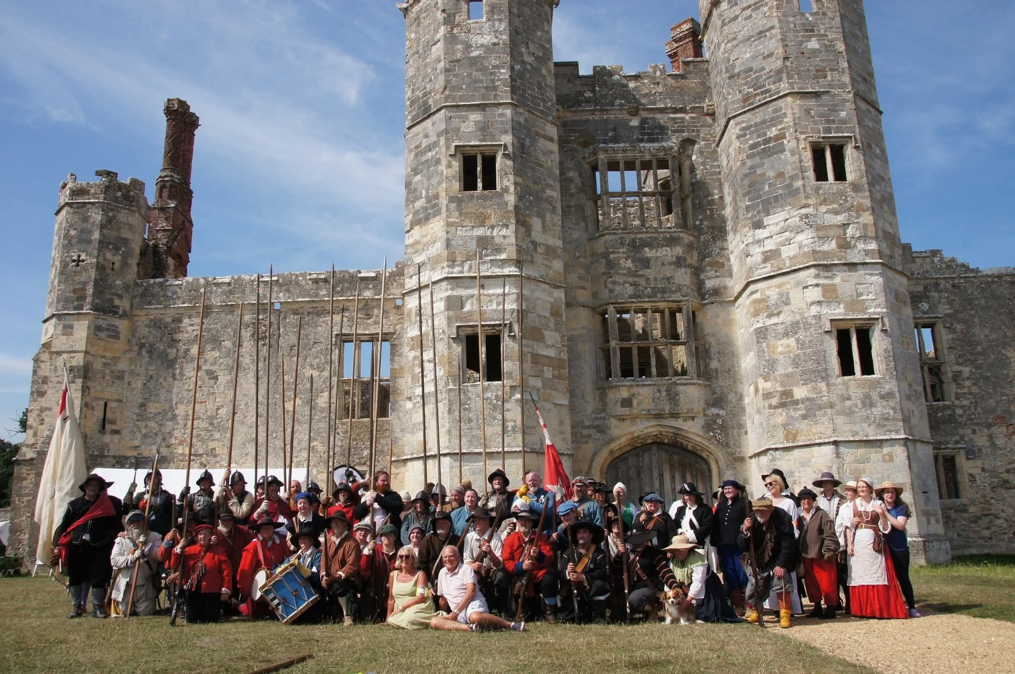 WATCH: Lord Hopton's Regiment brings English Civil War to life ...