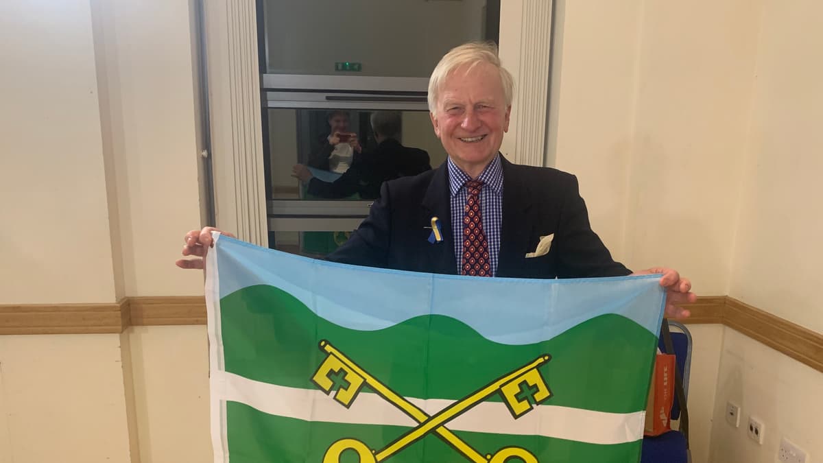 Kings of Petersfield: Youth group given top at flag-waving event in ...