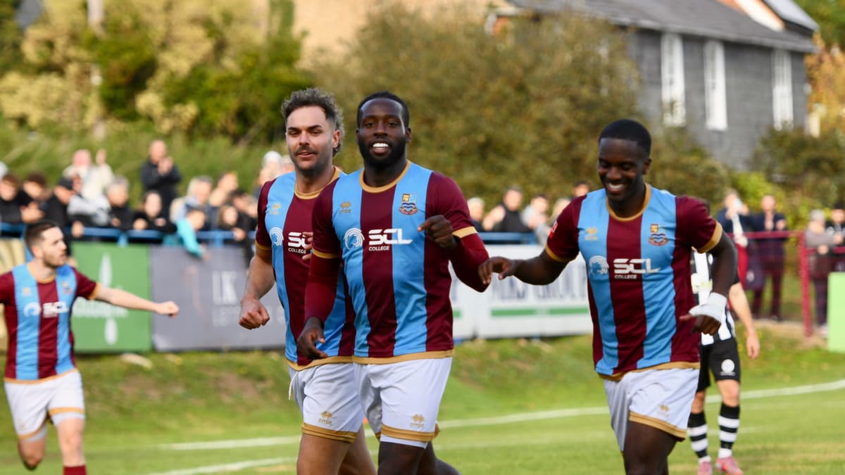 Farnham Town ready for historic FA Cup tie against Sutton United ...