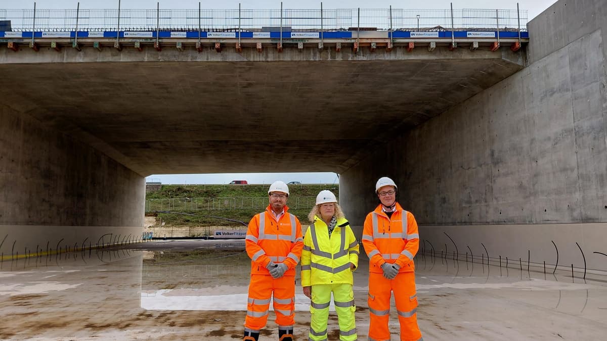 Hampshire motorway to close for 11 days over Christmas for major ...